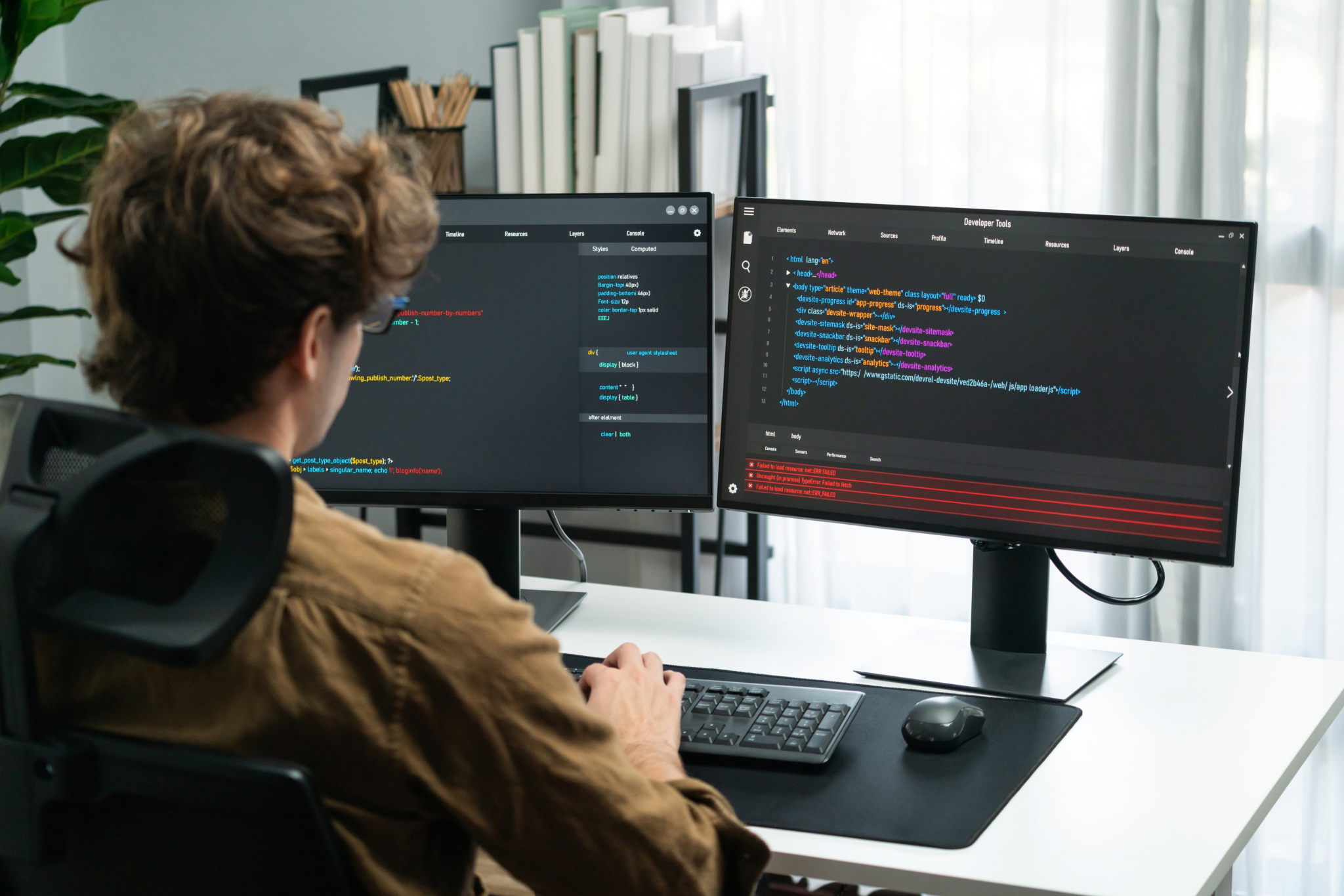 TypeScript vs JavaScript: diferencias, usos y salario 2025
